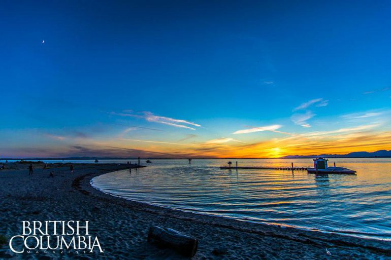 Chasing the Sun - The Breathtaking Sunrises and Sunsets of Surrey ...